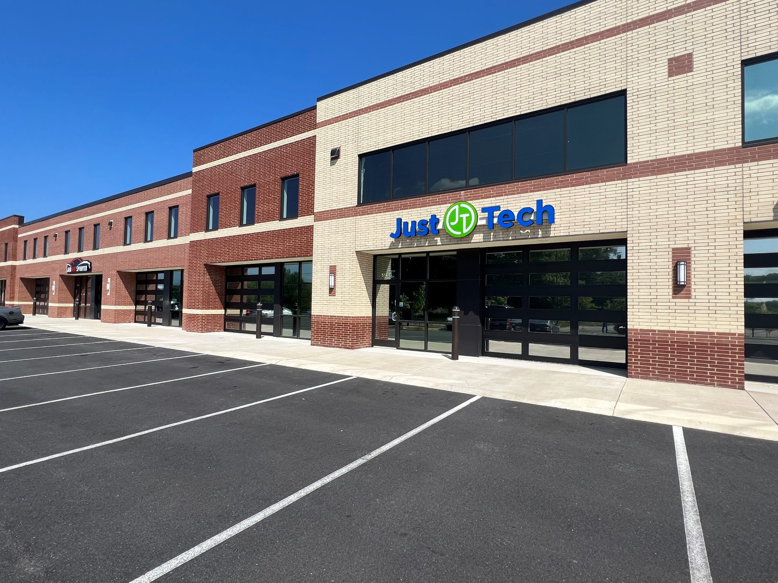 Moving to the Cloud Helps the Office, Virtual & Hybrid Workforce - Just ...